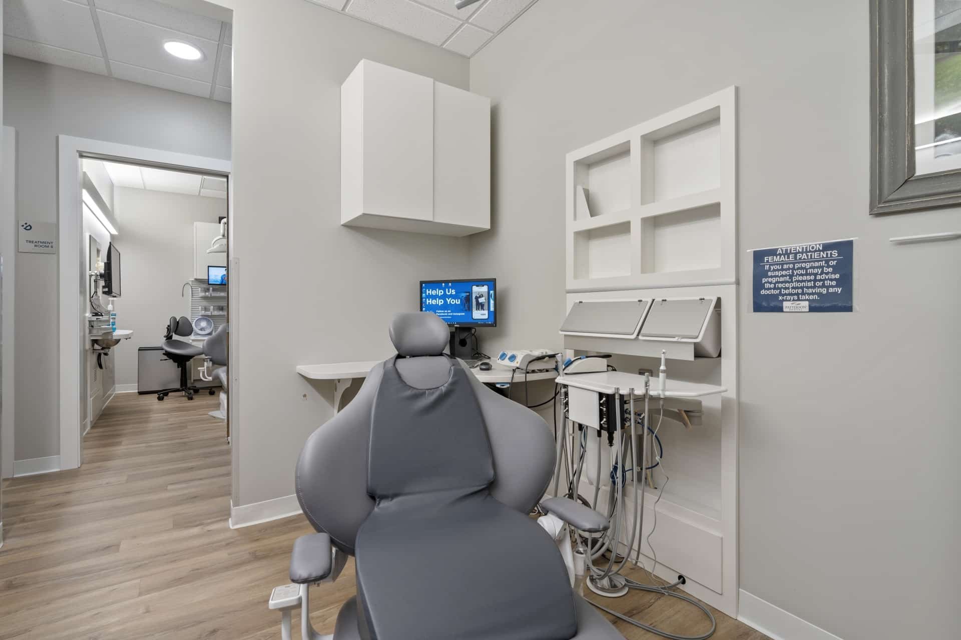 Dental Office Treatment Rooms - Design Ergonomics