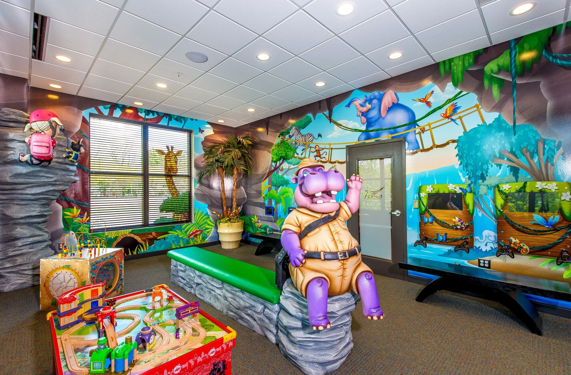 Irmo Smiles - Offices | Design Ergonomics